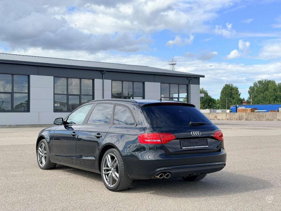 Melns Audi A4 2013 Panevēža, ar dzinēja tilpumu 1.97 L un nobraukumu 296 tūkst. km par 5700 €, foto 4 vietnē AUTOMOTO.COM.LV