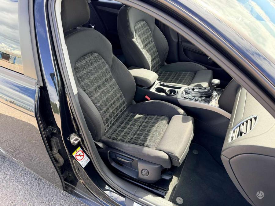 Melns Audi A4 2013 Panevēža, ar dzinēja tilpumu 1.97 L un nobraukumu 296 tūkst. km par 5700 €, foto 16 vietnē AUTOMOTO.COM.LV