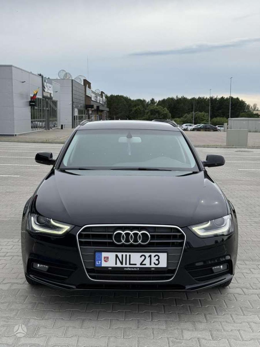 Black Audi A4 2013 in Utena, with an engine capacity of 1.97 L and mileage of 337 thousand km for 6600 €, photo 3 on AUTOMOTO.COM.LV