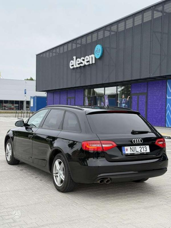Black Audi A4 2013 in Utena, with an engine capacity of 1.97 L and mileage of 337 thousand km for 6600 €, photo 6 on AUTOMOTO.COM.LV