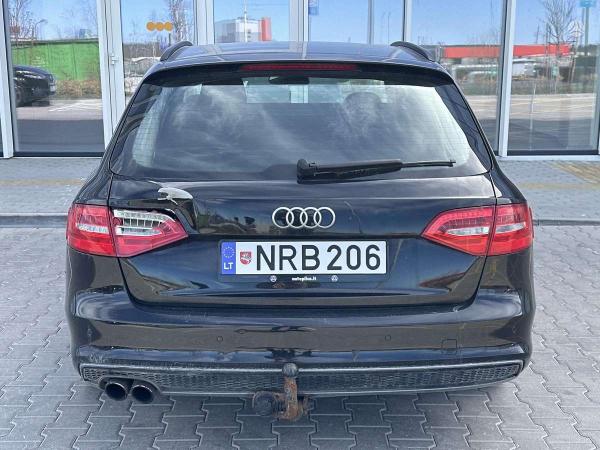 Black Audi A4 2013 in Vilnius, with an engine capacity of 1.97 L and mileage of 340 thousand km for 4250 €, photo 5 on AUTOMOTO.COM.LV