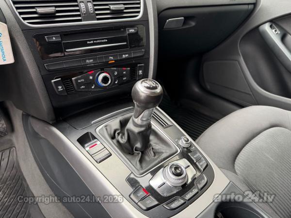 Melns Audi A4 2013 Veru, ar dzinēja tilpumu 2.00 L un nobraukumu 307 tūkst. km par 5990 €, foto 8 vietnē AUTOMOTO.COM.LV