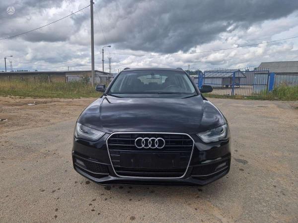 Black Audi A4 2013 in Panevezys, with an engine capacity of 2.00 L and mileage of 260 thousand km for 6590 €, photo 4 on AUTOMOTO.COM.LV