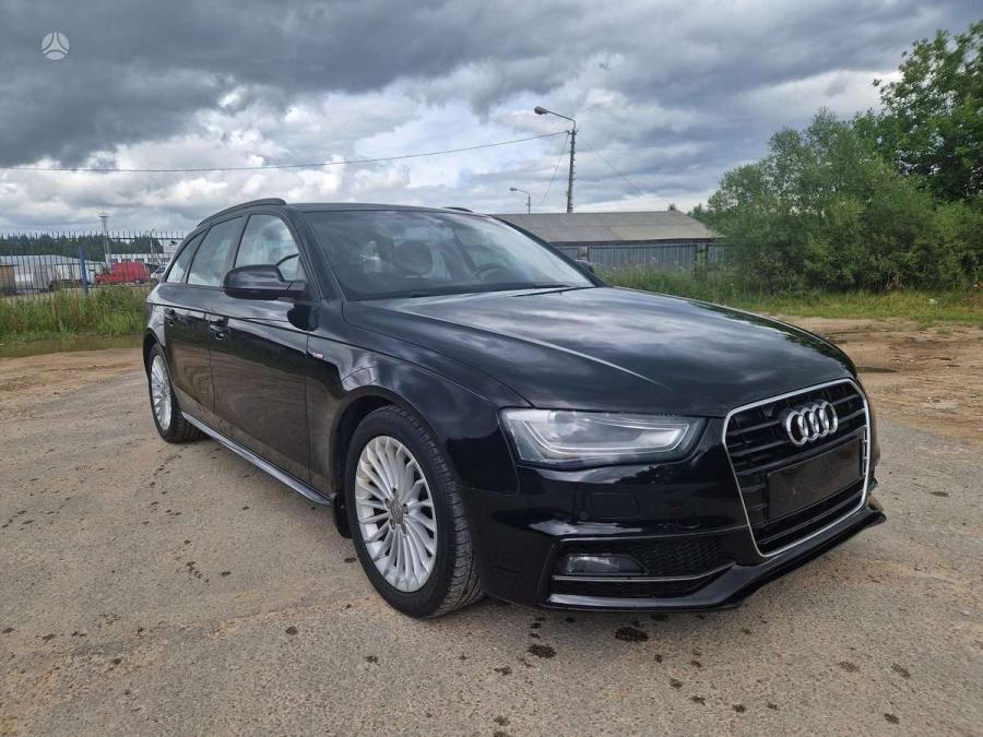 Melns Audi A4 2013 Panevēža, ar dzinēja tilpumu 2.00 L un nobraukumu 260 tūkst. km par 6590 €, foto 15 vietnē AUTOMOTO.COM.LV