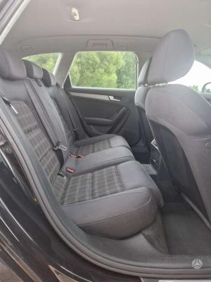 Melns Audi A4 2013 Panevēža, ar dzinēja tilpumu 2.00 L un nobraukumu 260 tūkst. km par 6590 €, foto 18 vietnē AUTOMOTO.COM.LV