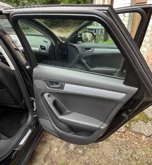 Black Audi A4 2013 in Liepaja, with an engine capacity of 2.00 L and mileage of 295 thousand km for 7700 €, photo 7 on AUTOMOTO.COM.LV