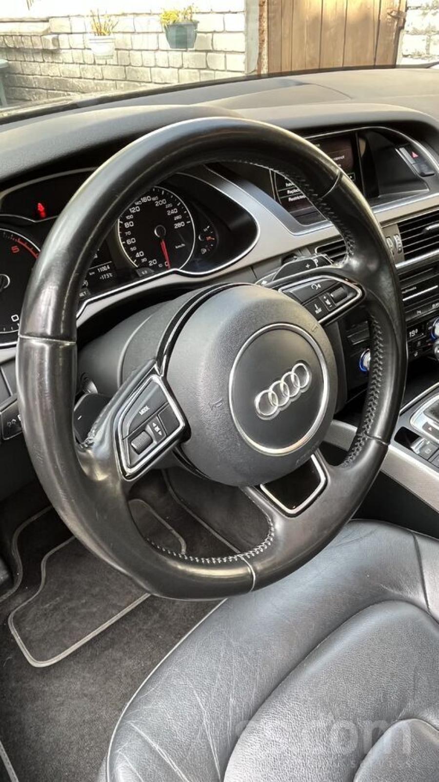 Black Audi A4 2013 in Liepaja, with an engine capacity of 2.00 L and mileage of 295 thousand km for 7700 €, photo 11 on AUTOMOTO.COM.LV
