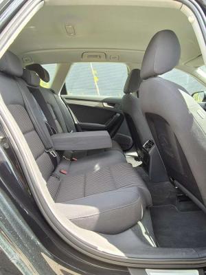 Melns Audi A4 2013 Viļņa, ar dzinēja tilpumu 1.97 L un nobraukumu 291 tūkst. km par 7650 €, foto 13 vietnē AUTOMOTO.COM.LV