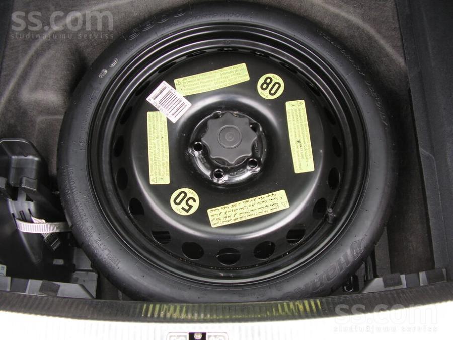 Black Audi A4 2013 in Riga, with an engine capacity of 2.00 L and mileage of 0 thousand km for 7950 €, photo 21 on AUTOMOTO.COM.LV