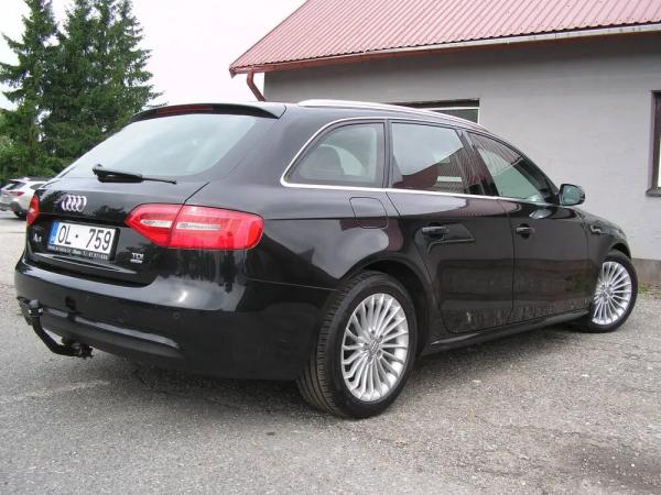 Black Audi A4 2013 in Sigulda, with an engine capacity of 2.00 L and mileage of 297 thousand km for 7950 €, photo 10 on AUTOMOTO.COM.LV