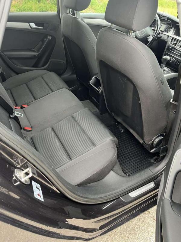 Melns Audi A4 2013 Šauļi, ar dzinēja tilpumu 1.97 L un nobraukumu 353 tūkst. km par 5400 €, foto 5 vietnē AUTOMOTO.COM.LV
