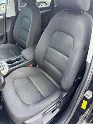 Black Audi A4 2013 in Utena, with an engine capacity of 1.97 L and mileage of 263 thousand km for 6450 €, photo 27 on AUTOMOTO.COM.LV