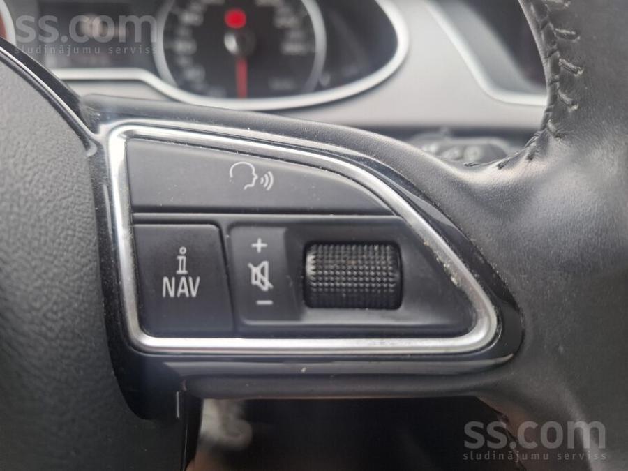 Black Audi A4 2013 in Talsi, with an engine capacity of 2.00 L and mileage of 264 thousand km for 7900 €, photo 21 on AUTOMOTO.COM.LV