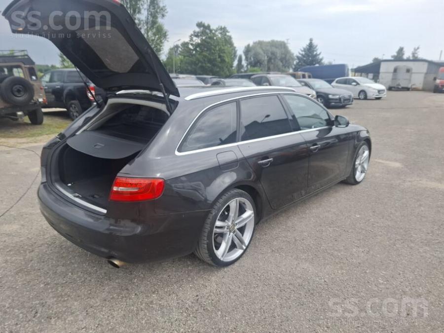 Black Audi A4 2013 in Talsi, with an engine capacity of 2.00 L and mileage of 264 thousand km for 7900 €, photo 26 on AUTOMOTO.COM.LV