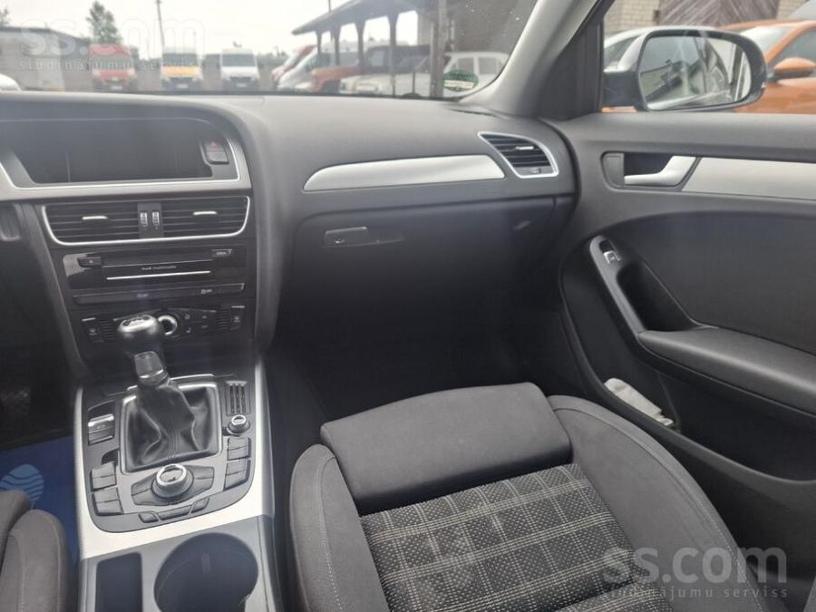 Black Audi A4 2013 in Talsi, with an engine capacity of 2.00 L and mileage of 264 thousand km for 7900 €, photo 32 on AUTOMOTO.COM.LV