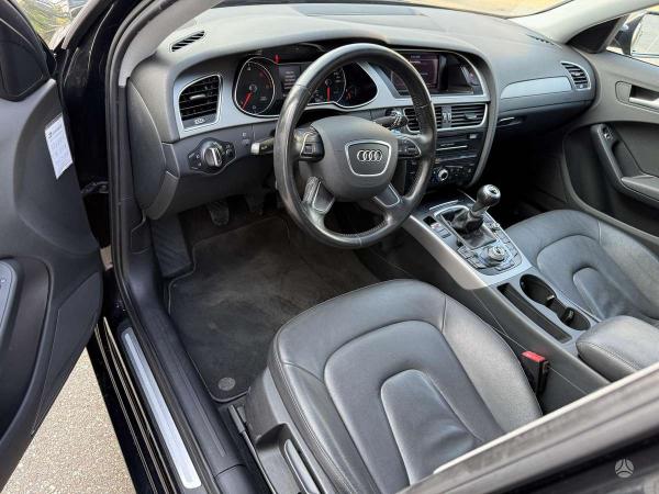 Black Audi A4 2013 in Ukmerge, with an engine capacity of 2.00 L and mileage of 380 thousand km for 5750 €, photo 10 on AUTOMOTO.COM.LV