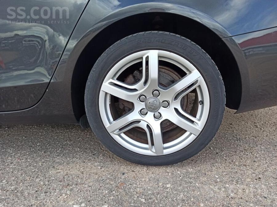 Melns Audi A4 2013 Daugavpils, ar dzinēja tilpumu 2.00 L un nobraukumu 0 tūkst. km par 7400 €, foto 12 vietnē AUTOMOTO.COM.LV
