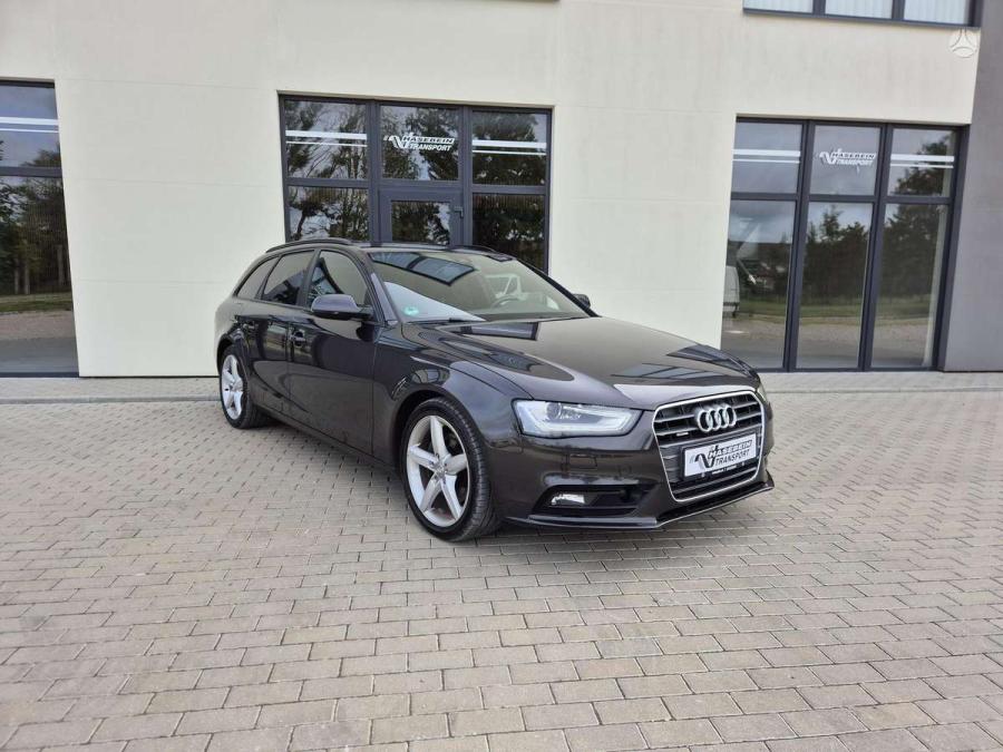 Black Audi A4 2013 in Marijampole, with an engine capacity of 2.97 L and mileage of 200 thousand km for 10000 €, photo 1 on AUTOMOTO.COM.LV
