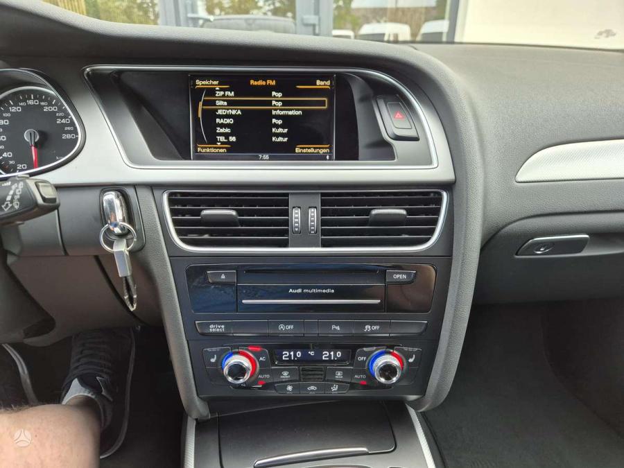 Black Audi A4 2013 in Marijampole, with an engine capacity of 2.97 L and mileage of 200 thousand km for 10000 €, photo 19 on AUTOMOTO.COM.LV