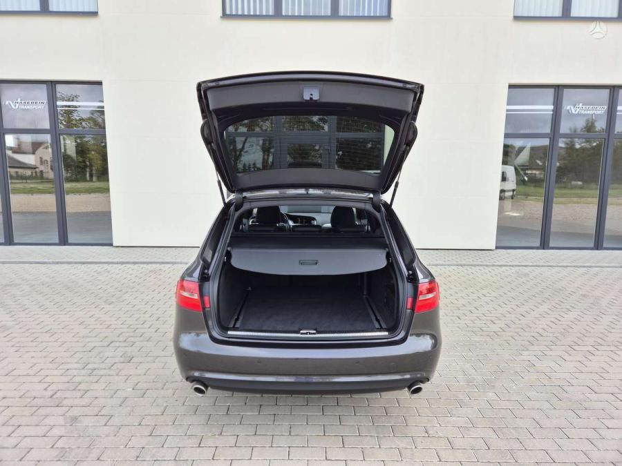 Black Audi A4 2013 in Marijampole, with an engine capacity of 2.97 L and mileage of 200 thousand km for 10000 €, photo 32 on AUTOMOTO.COM.LV