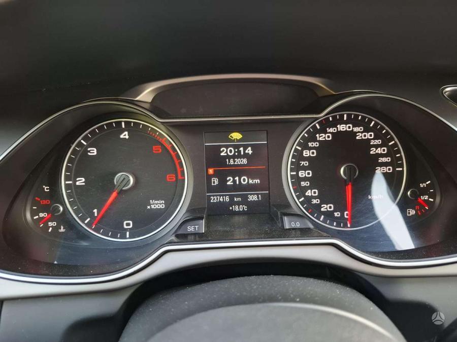 Melns Audi A4 2013 Klaipėda, ar dzinēja tilpumu 1.97 L un nobraukumu 238 tūkst. km par 6000 €, foto 18 vietnē AUTOMOTO.COM.LV