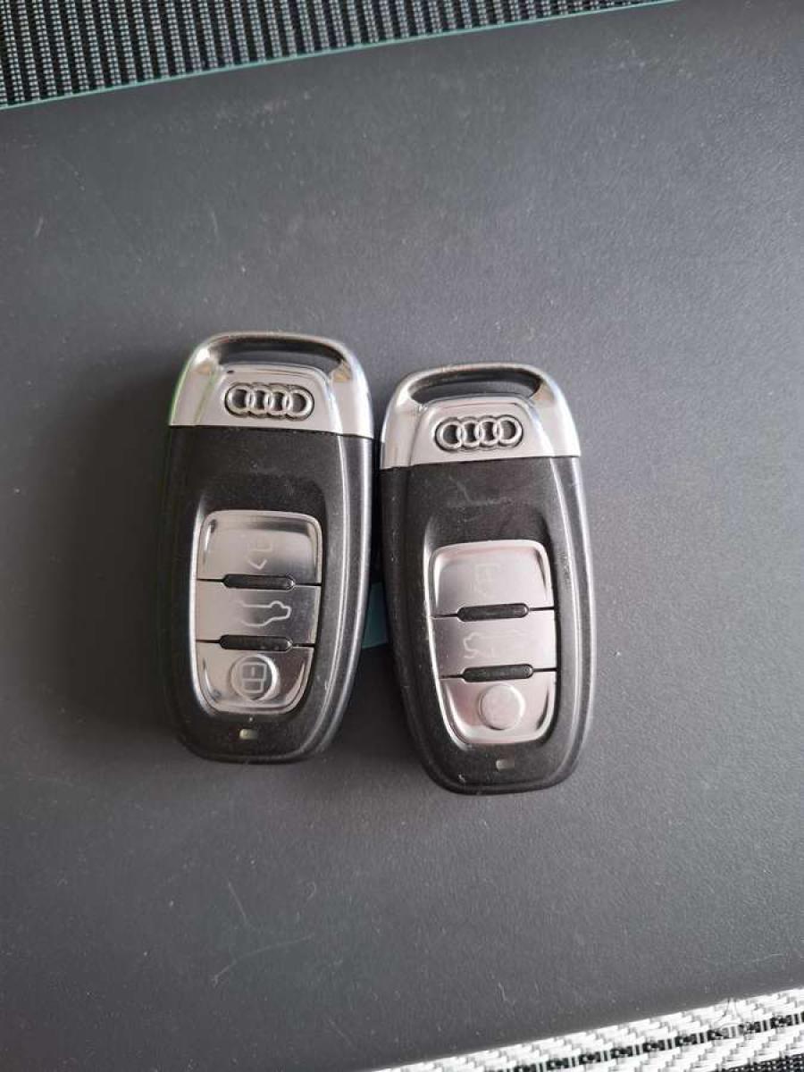 Melns Audi A4 2013 Klaipėda, ar dzinēja tilpumu 1.97 L un nobraukumu 238 tūkst. km par 6000 €, foto 25 vietnē AUTOMOTO.COM.LV