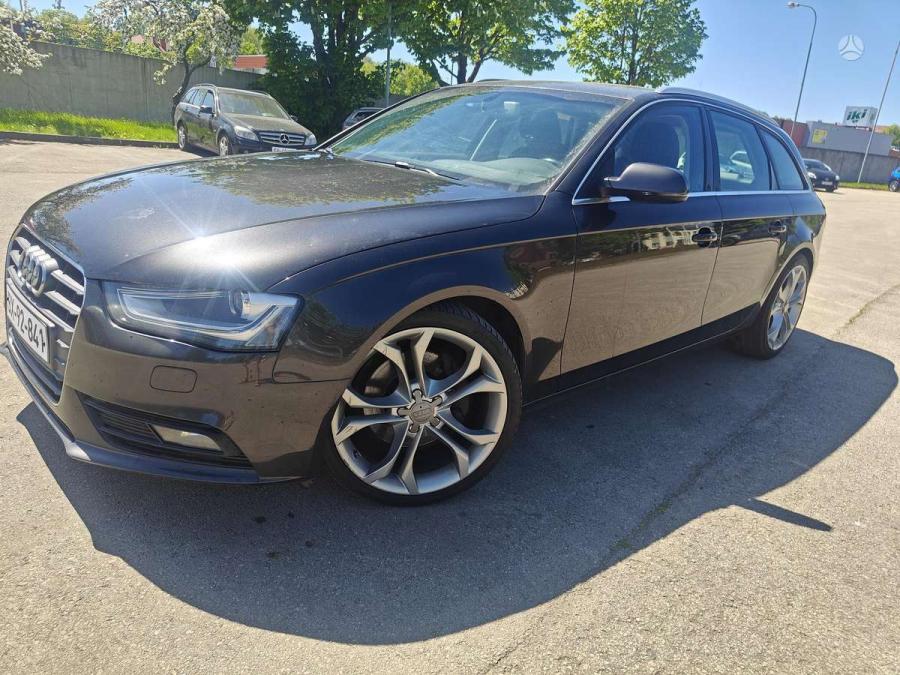 Melns Audi A4 2013 Klaipėda, ar dzinēja tilpumu 2.97 L un nobraukumu 265 tūkst. km par 5150 €, foto 1 vietnē AUTOMOTO.COM.LV