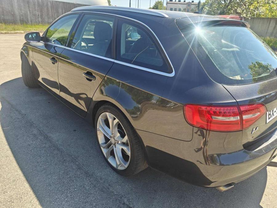 Melns Audi A4 2013 Klaipėda, ar dzinēja tilpumu 2.97 L un nobraukumu 265 tūkst. km par 5150 €, foto 12 vietnē AUTOMOTO.COM.LV