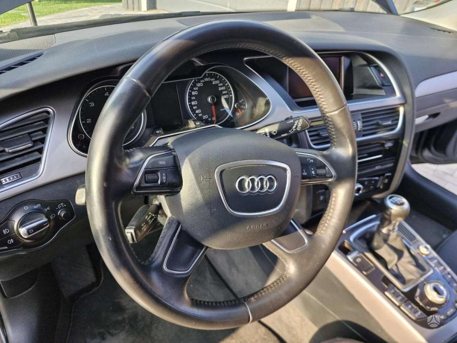 Melns Audi A4 2013 Telšiai, ar dzinēja tilpumu 2.00 L un nobraukumu 217 tūkst. km par 5450 €, foto 11 vietnē AUTOMOTO.COM.LV