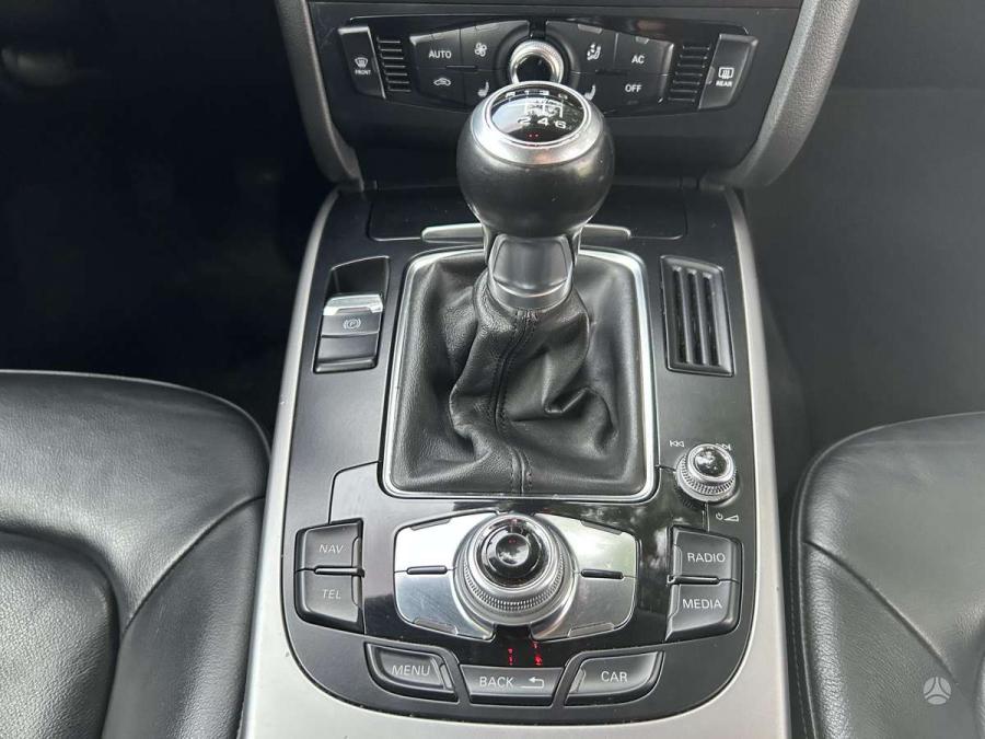 Black Audi A4 2013 in Raseiniai, with an engine capacity of 1.97 L and mileage of 295 thousand km for 7150 €, photo 10 on AUTOMOTO.COM.LV