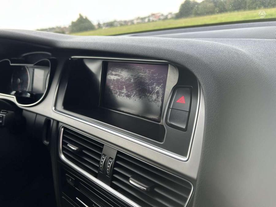 Black Audi A4 2013 in Raseiniai, with an engine capacity of 1.97 L and mileage of 295 thousand km for 7150 €, photo 12 on AUTOMOTO.COM.LV