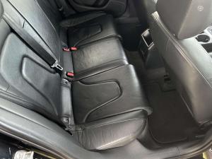 Black Audi A4 2013 in Raseiniai, with an engine capacity of 1.97 L and mileage of 295 thousand km for 7150 €, photo 27 on AUTOMOTO.COM.LV