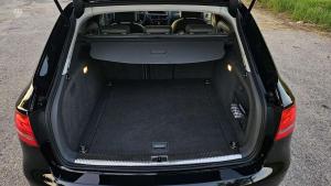 Black Audi A4 2013 in Vilnius, with an engine capacity of 1.97 L and mileage of 300 thousand km for 5600 €, photo 23 on AUTOMOTO.COM.LV