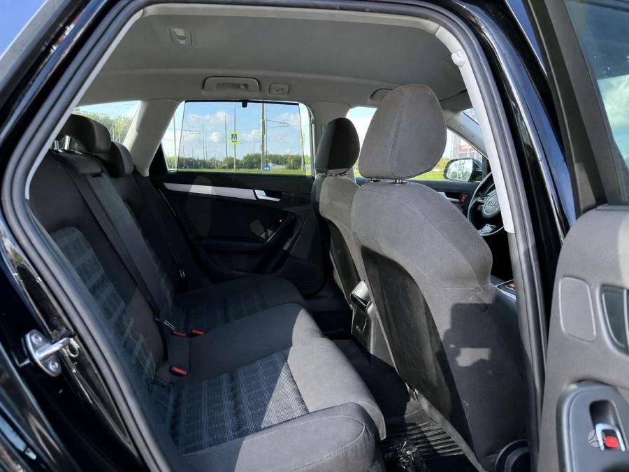 Black Audi A4 2013 in Kaunas, with an engine capacity of 1.97 L and mileage of 334 thousand km for 7000 €, photo 13 on AUTOMOTO.COM.LV