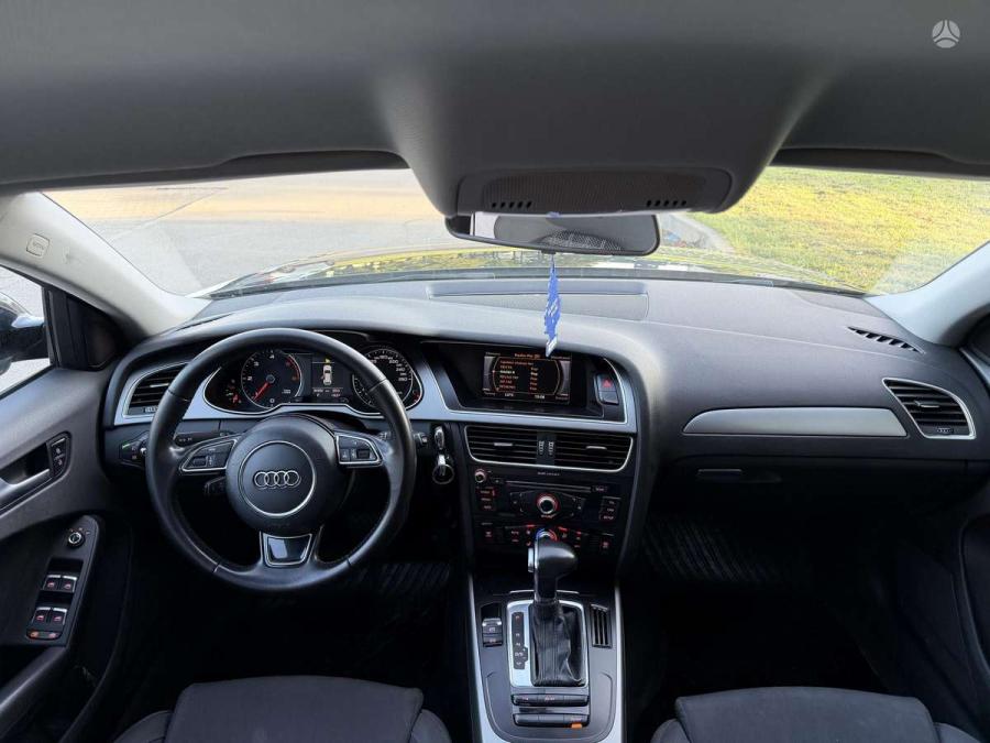 Black Audi A4 2013 in Kaunas, with an engine capacity of 1.97 L and mileage of 336 thousand km for 6700 €, photo 10 on AUTOMOTO.COM.LV