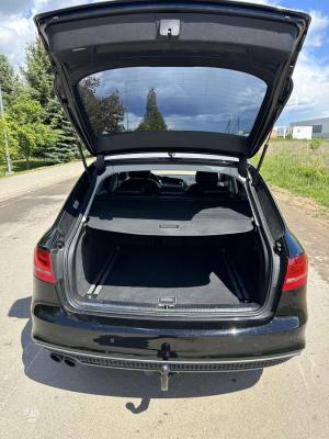Melns Audi A4 2013 Kauņa, ar dzinēja tilpumu 1.97 L un nobraukumu 273 tūkst. km par 7555 €, foto 39 vietnē AUTOMOTO.COM.LV