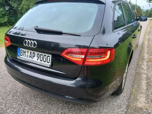 Melns Audi A4 2013 Utena, ar dzinēja tilpumu 2.00 L un nobraukumu 288 tūkst. km par 6600 €, foto 4 vietnē AUTOMOTO.COM.LV