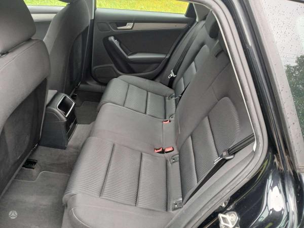Melns Audi A4 2013 Utena, ar dzinēja tilpumu 2.00 L un nobraukumu 288 tūkst. km par 6600 €, foto 5 vietnē AUTOMOTO.COM.LV