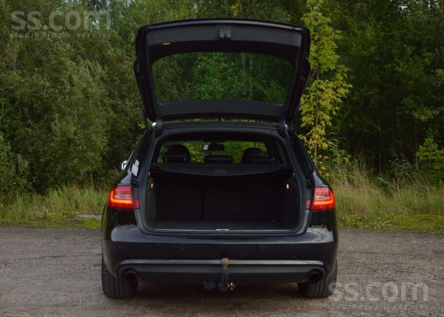 Black Audi A4 2013 in Riga, with an engine capacity of 1.80 L and mileage of 315 thousand km for 6900 €, photo 6 on AUTOMOTO.COM.LV