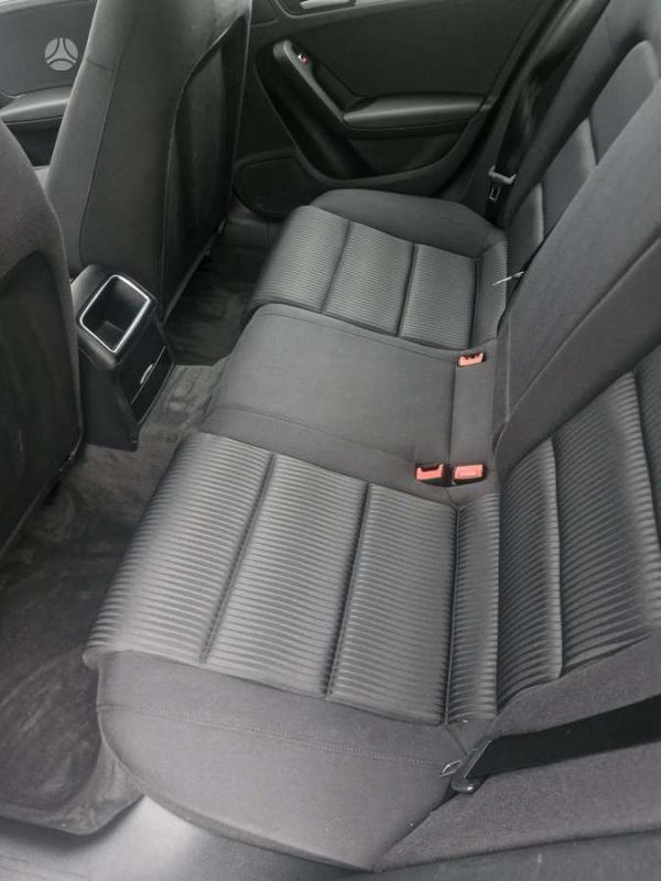 Black Audi A4 2013 in Telschi, with an engine capacity of 2.00 L and mileage of 218 thousand km for 5950 €, photo 8 on AUTOMOTO.COM.LV