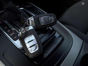 Black Audi A4 2013 in Kaunas, with an engine capacity of 1.97 L and mileage of 336 thousand km for 6500 €, photo 16 on AUTOMOTO.COM.LV