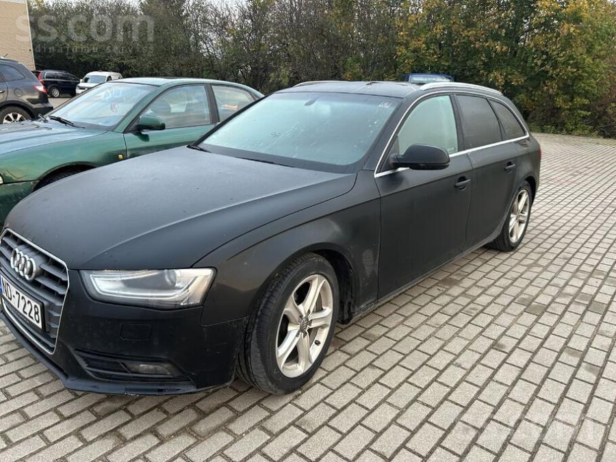 Black Audi A4 2013 in Aizkraukle, with an engine capacity of 2.00 L and mileage of 320 thousand km for 6200 €, photo 4 on AUTOMOTO.COM.LV