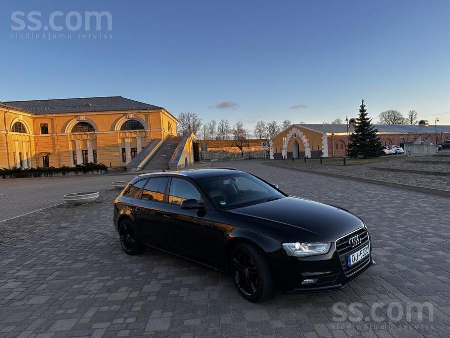 Melns Audi A4 2014 Daugavpils, ar dzinēja tilpumu 3.00 L un nobraukumu 261 tūkst. km par 9800 €, foto 2 vietnē AUTOMOTO.COM.LV