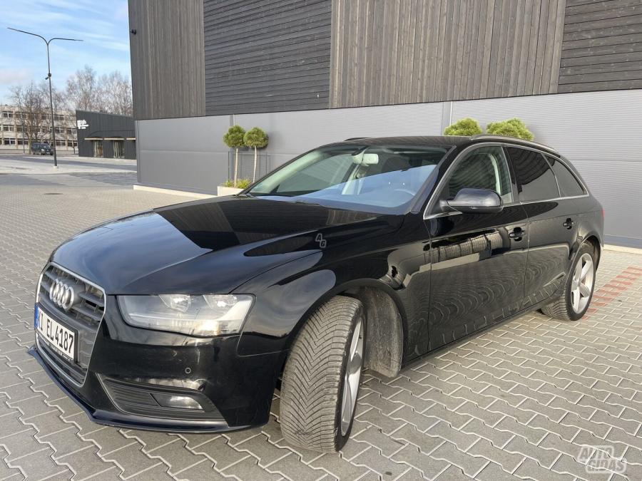 Black Audi A4 2014 in Siauliai, with an engine capacity of 2.00 L and mileage of 235 thousand km for 7150 €, photo 1 on AUTOMOTO.COM.LV