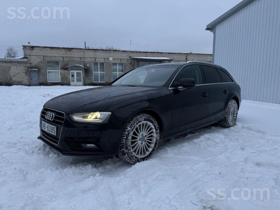 Black Audi A4 2014 in Riga, with an engine capacity of 2.00 L and mileage of 425 thousand km for 6300 €, photo 2 on AUTOMOTO.COM.LV