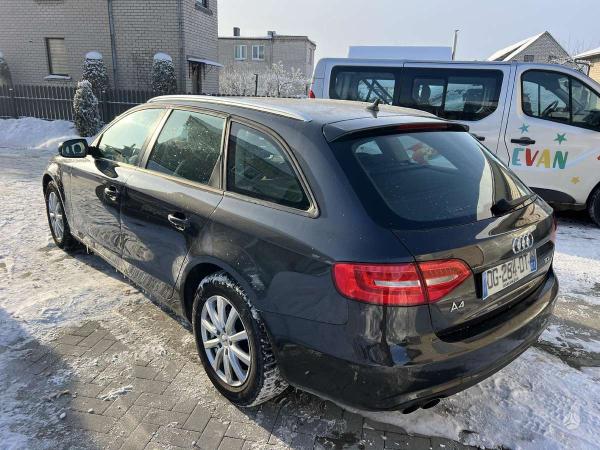 Melns Audi A4 2014 Tauragė, ar dzinēja tilpumu 1.97 L un nobraukumu 238 tūkst. km par 6900 €, foto 7 vietnē AUTOMOTO.COM.LV