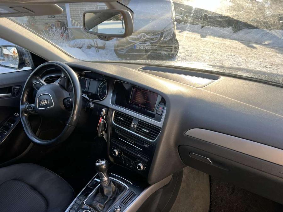 Melns Audi A4 2014 Tauragė, ar dzinēja tilpumu 1.97 L un nobraukumu 238 tūkst. km par 6900 €, foto 12 vietnē AUTOMOTO.COM.LV
