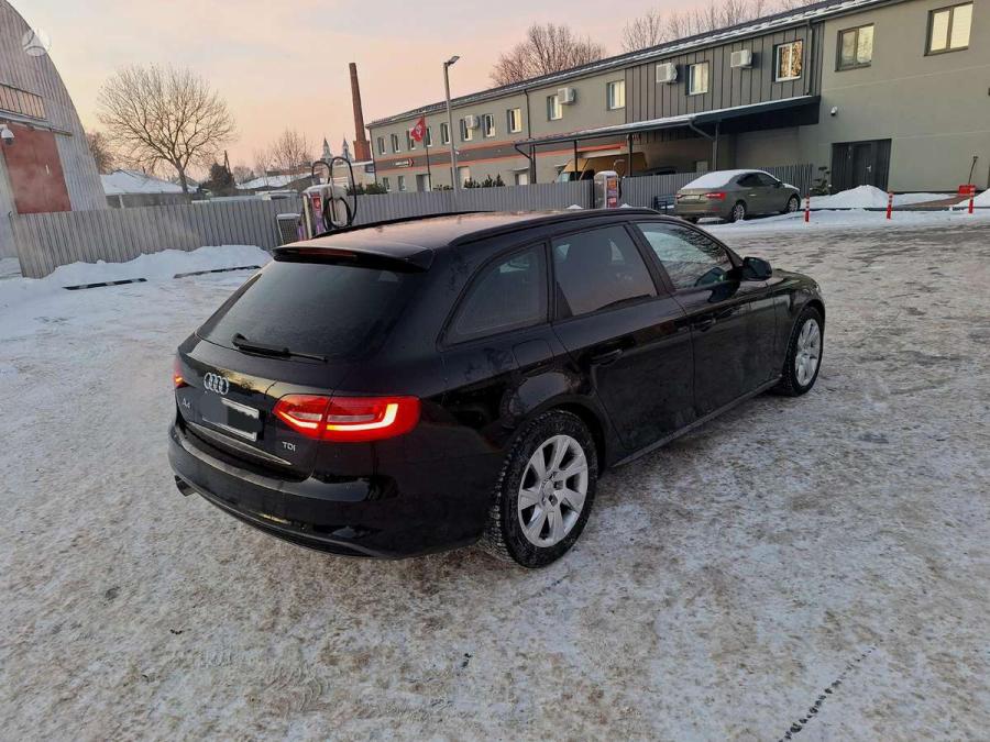 Black Audi A4 2014 in Marijampole, with an engine capacity of 1.97 L and mileage of 300 thousand km for 6600 €, photo 4 on AUTOMOTO.COM.LV
