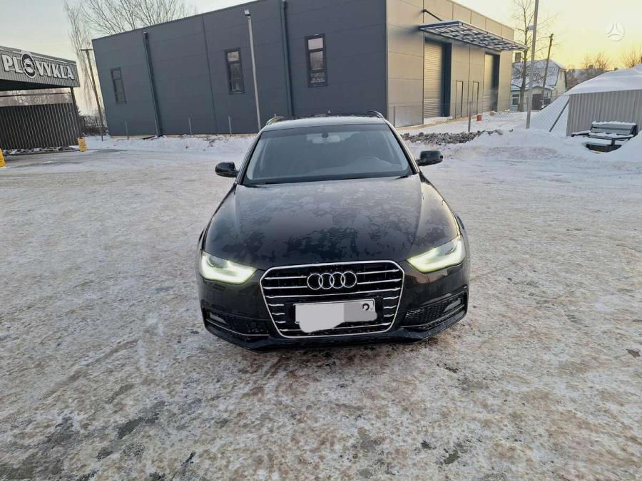 Black Audi A4 2014 in Marijampole, with an engine capacity of 1.97 L and mileage of 300 thousand km for 6600 €, photo 7 on AUTOMOTO.COM.LV