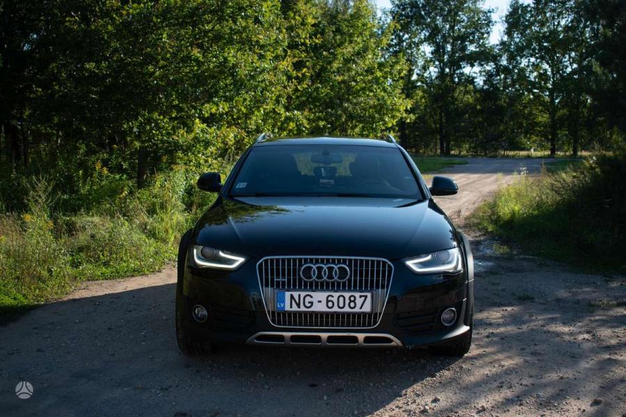 Black Audi A4 2014 in Valmiera, with an engine capacity of 1.97 L and mileage of 269 thousand km for 8790 €, photo 2 on AUTOMOTO.COM.LV